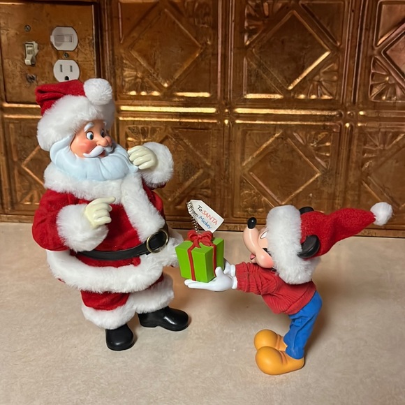 Disney | Holiday | To Santa From Mickey By Possible Dreams Walt Disney ...